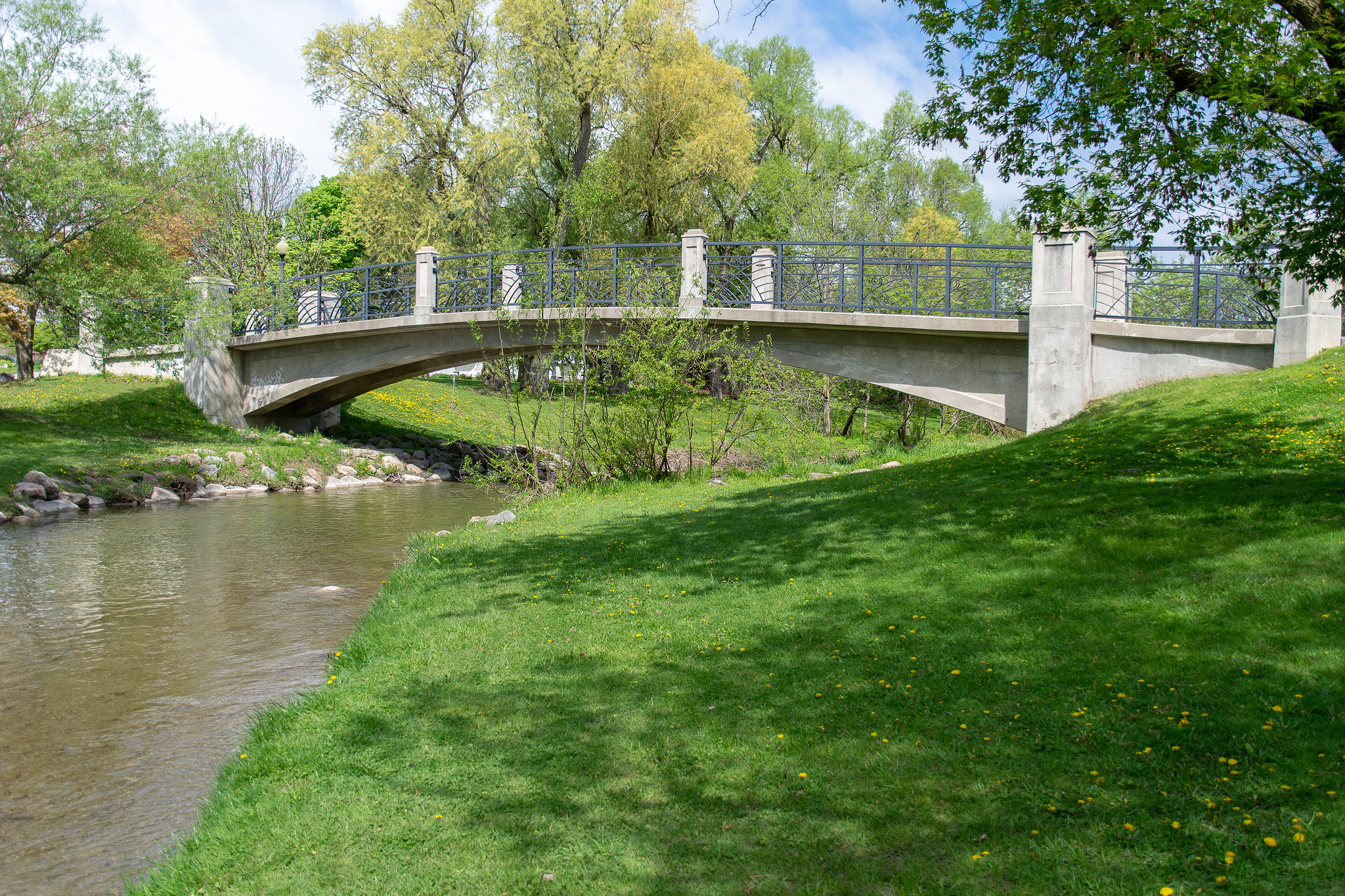 Rentals.ca Oshawa Apartments, Condos and Houses For Rent