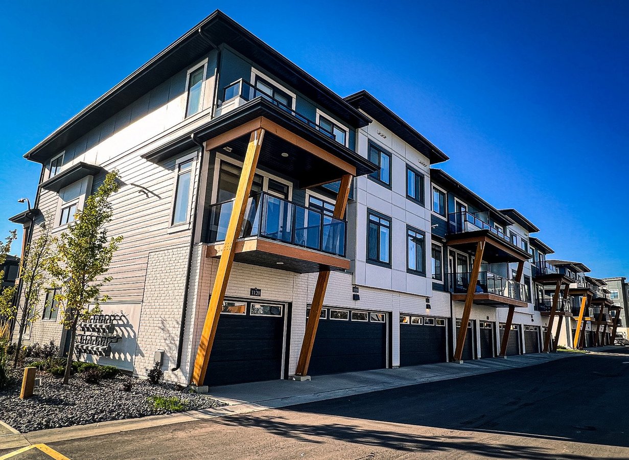 The Circle - 1130 Seton Circle SE, Calgary, AB