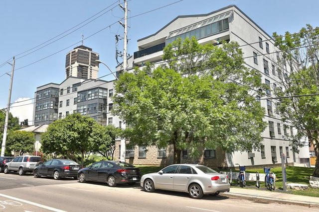 Hamilton Off Campus Student Housing Apartments Condos and Houses for Rent