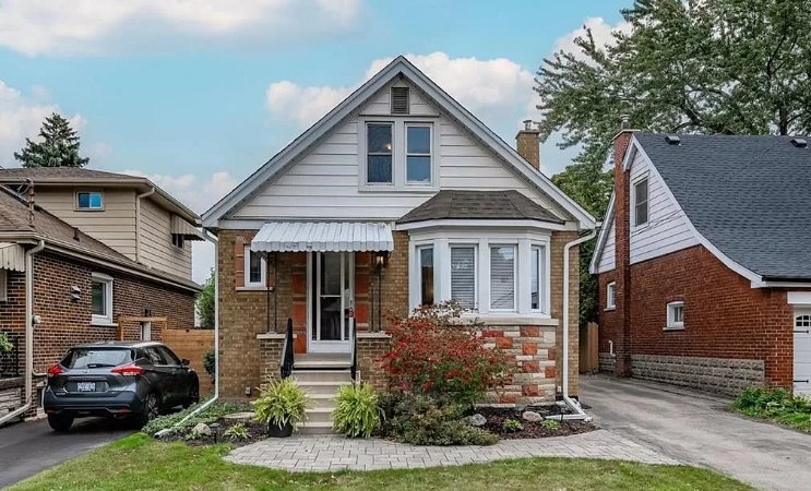 Hamilton Off Campus Student Housing Apartments Condos and Houses for Rent