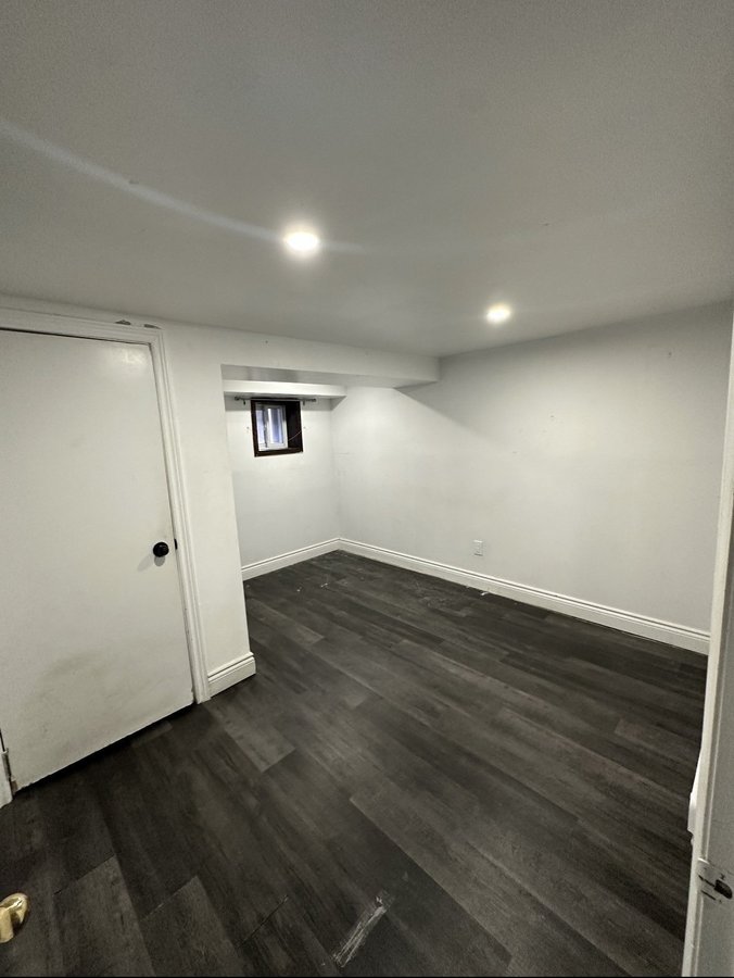 Hamilton Off Campus Student Housing Apartments Condos and Houses for Rent