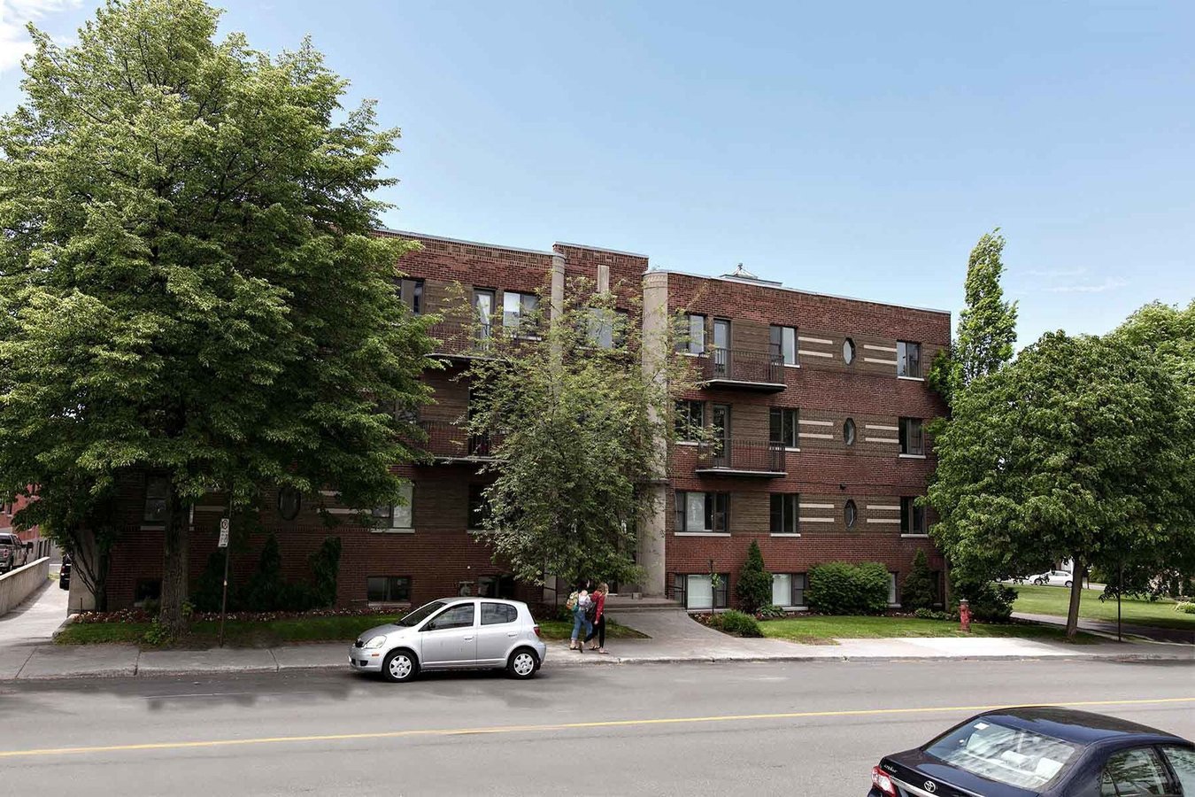 Rentals.ca Montréal Apartments, Condos and Houses For Rent