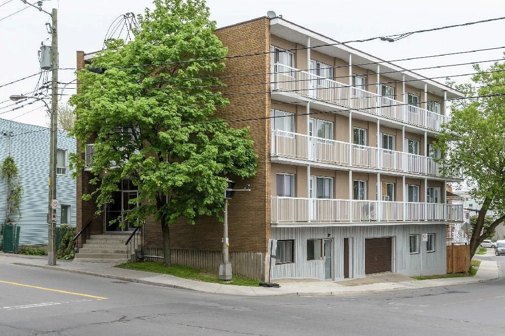 Rentals.ca Montréal Apartments, Condos and Houses For Rent