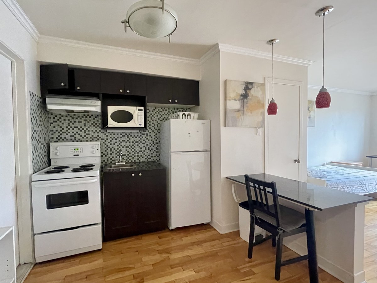 Montréal QC Studios for Rent