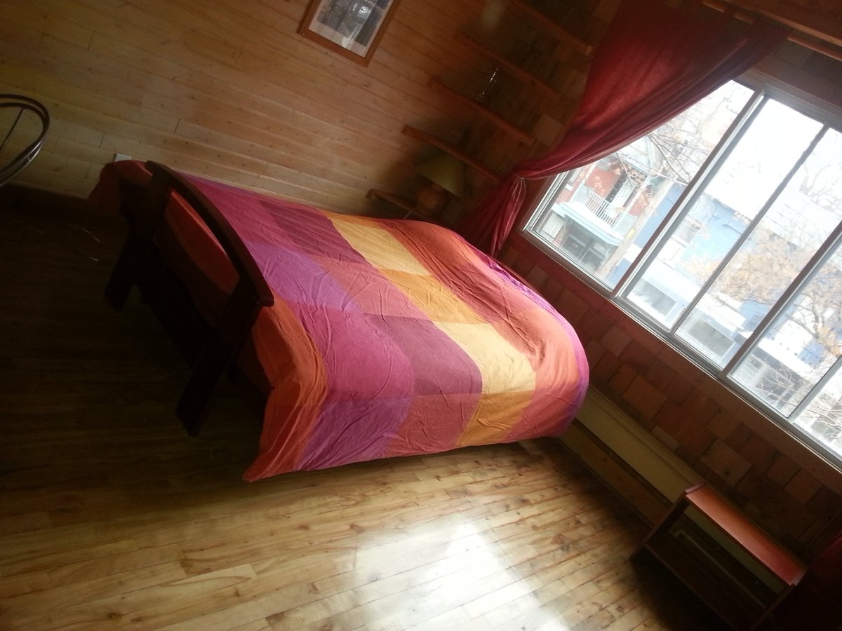 Montréal QC Studios for Rent