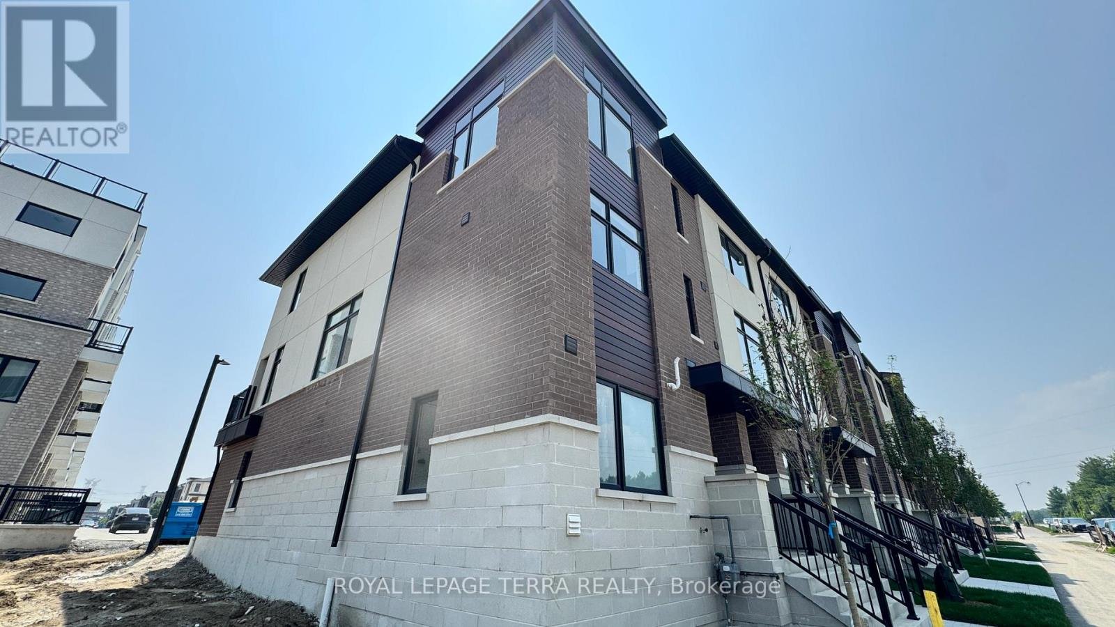 Rentals.ca Pickering Apartments, Condos and Houses For Rent