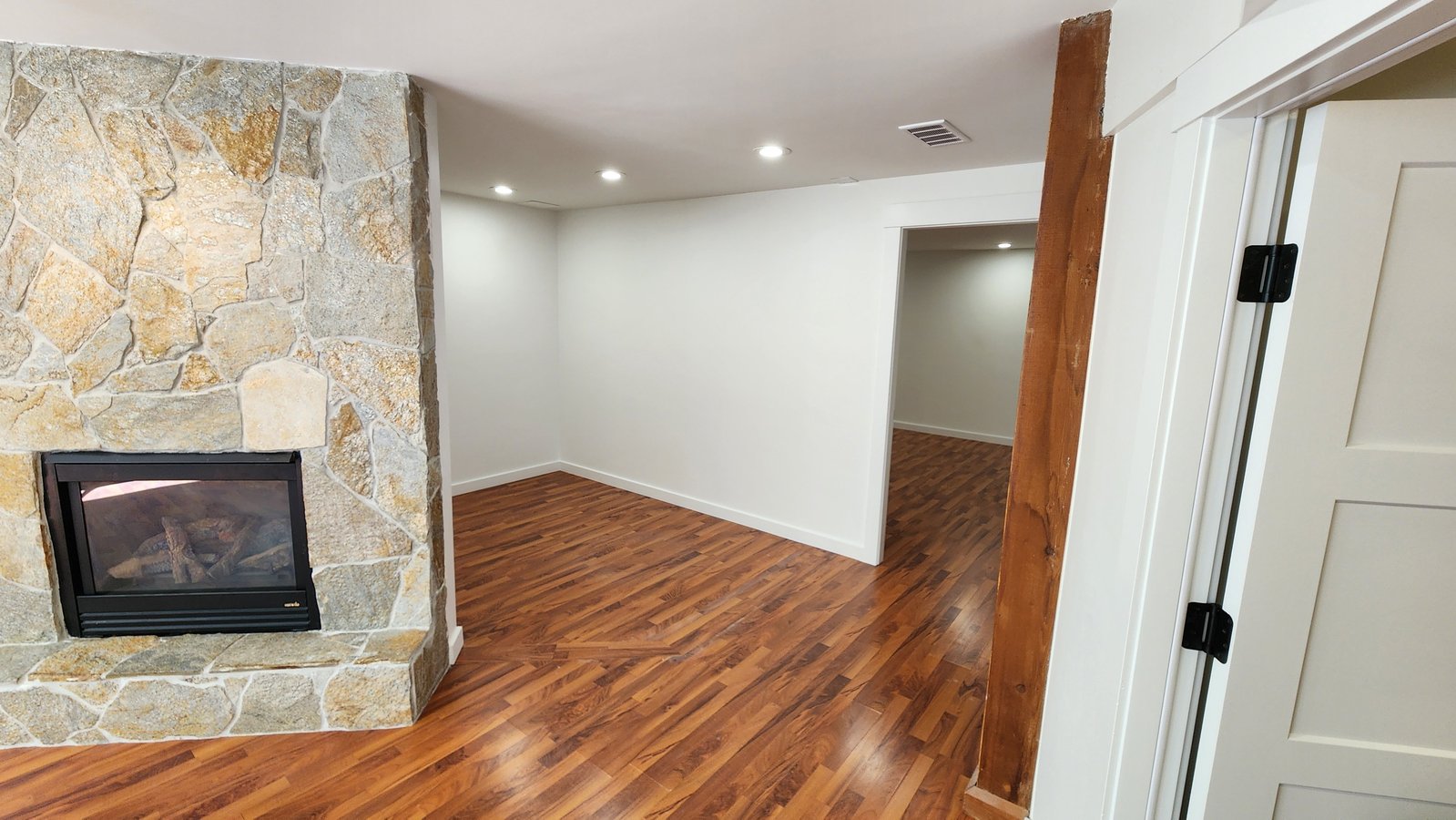 Rentals.ca Port Moody Apartments, Condos and Houses For Rent