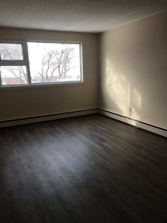 Apartments Condos and Houses for Rent Under $1,000 in Regina