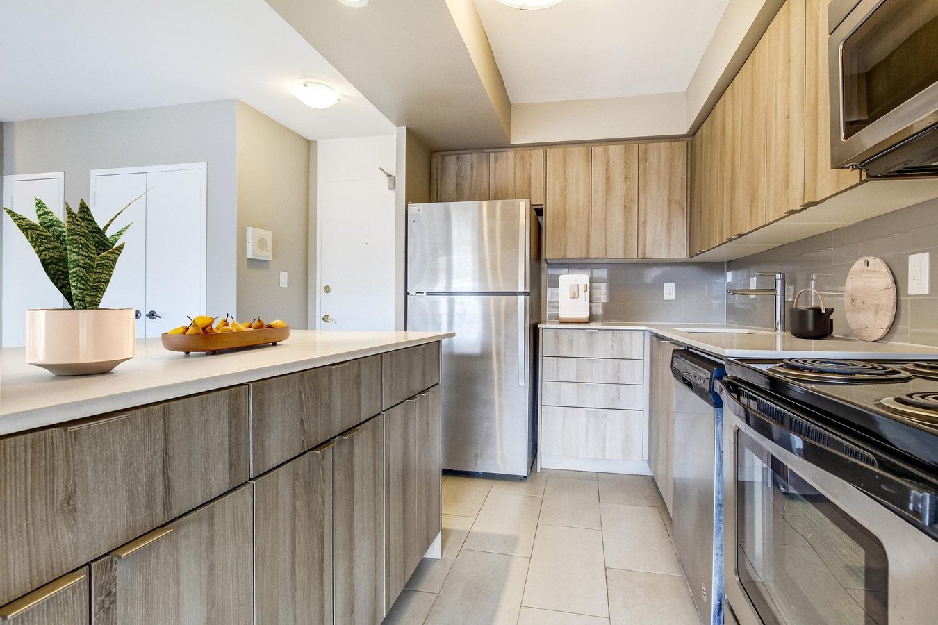 Rentals.ca Toronto Apartments, Condos and Houses For Rent