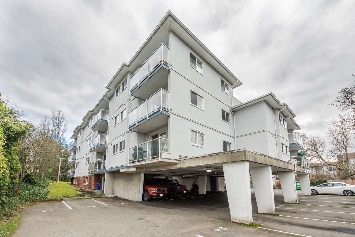 Victoria 2 Bedroom Apartments Condos and Houses for Rent