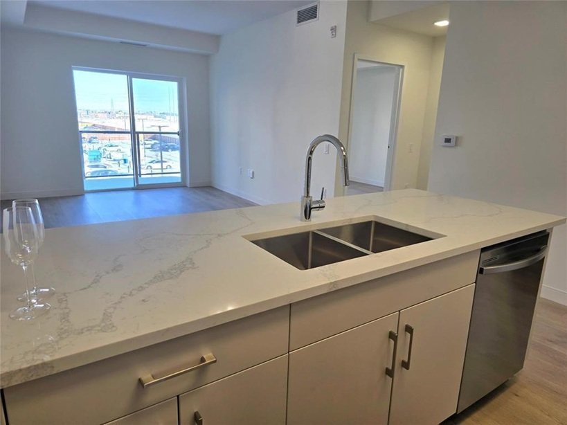 Rentals.ca Winnipeg Apartments, Condos and Houses For Rent