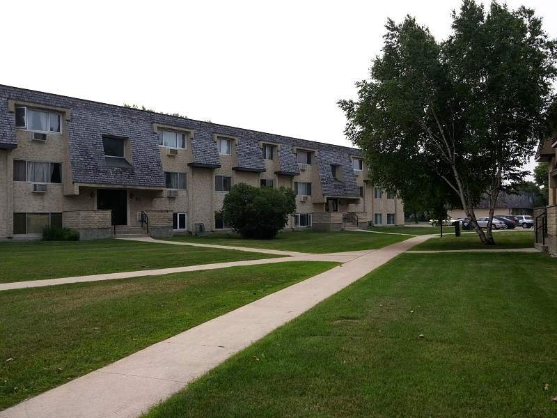 Winnipeg Pet Friendly Dogs and Cats Apartments Condos and Houses