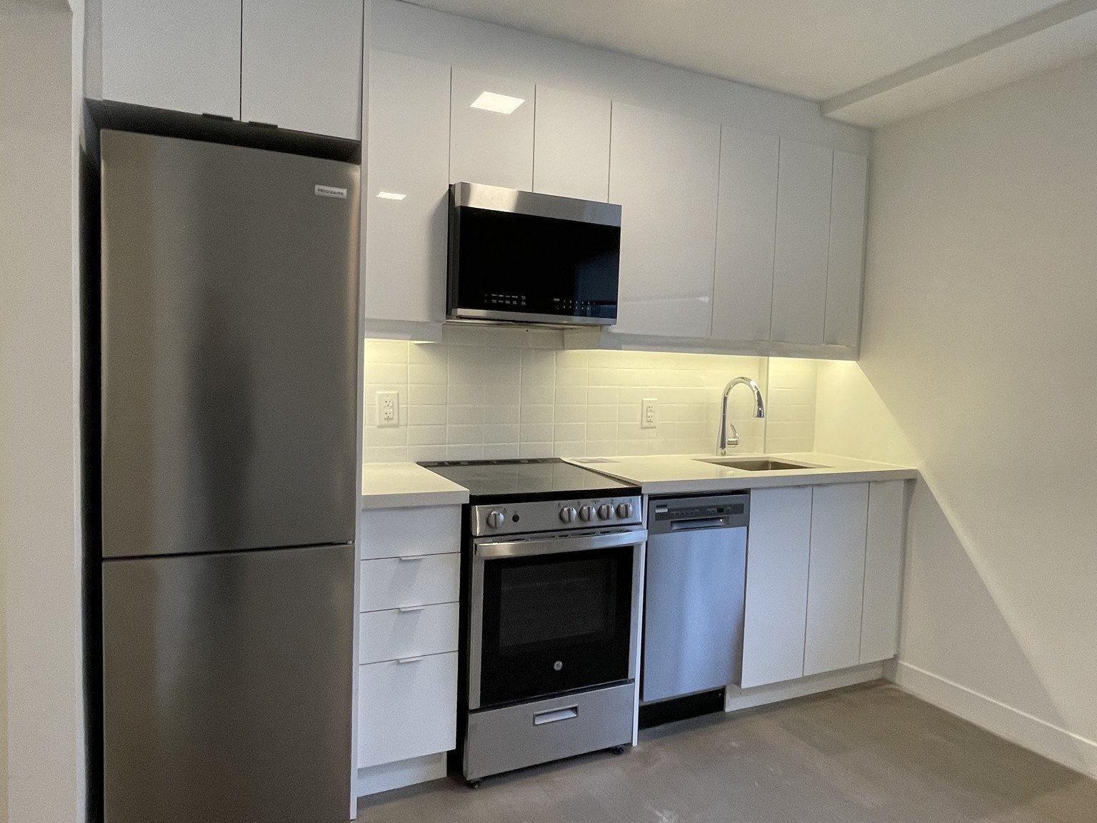 272 Birmingham Street - 272 Birmingham Street, Etobicoke, ON