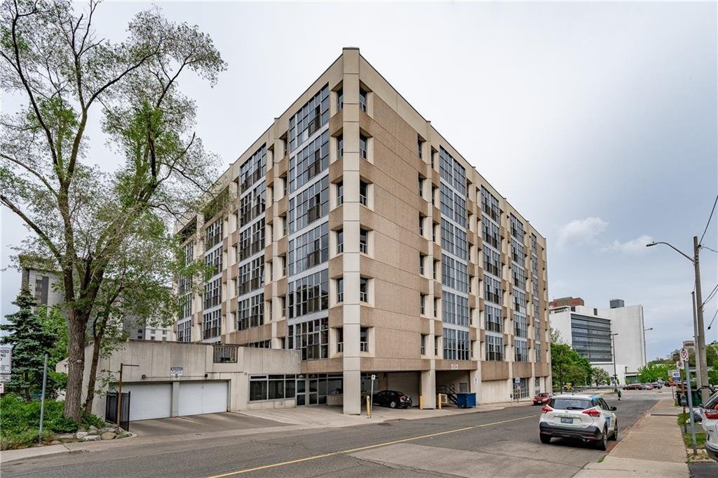 120 Jackson Street West, Hamilton, ON - Condo for rent