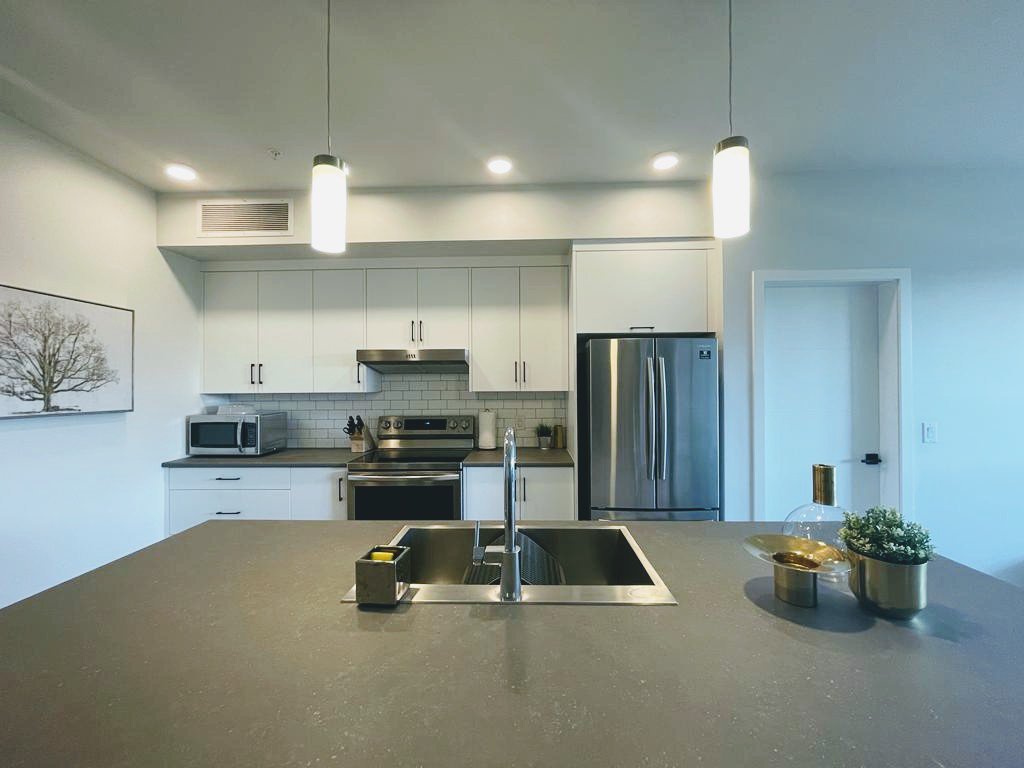 1215 Saint Paul Street, Kelowna, BC - Condo for rent 1215 Saint Paul Street, Kelowna, BC - Condo for rent