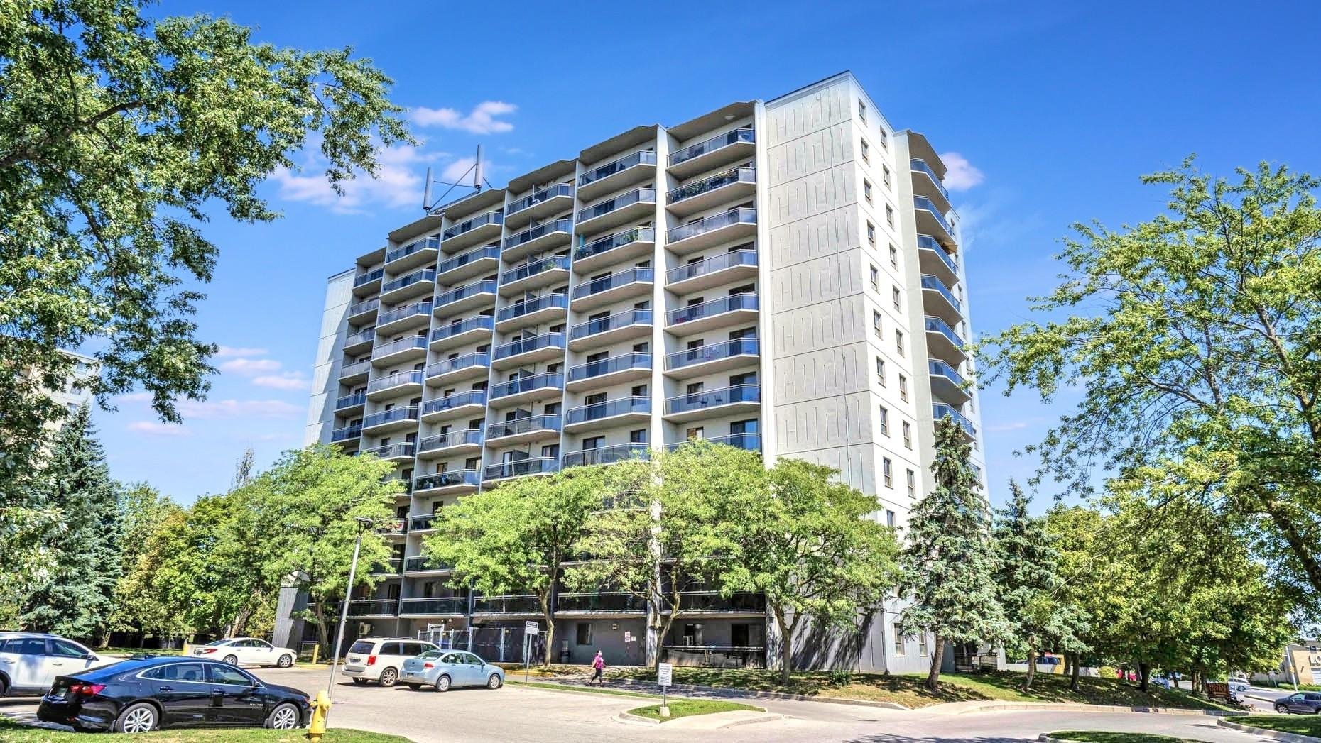 Trillium Towers I/II - 680/690 Wonderland Road North, London, ON