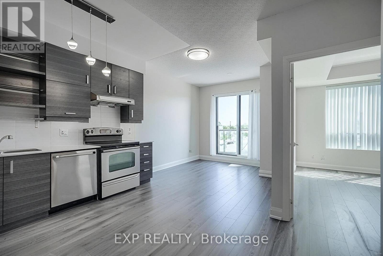 523 - 8228 BIRCHMOUNT ROAD - 8228 Birchmount Road, Markham, ON