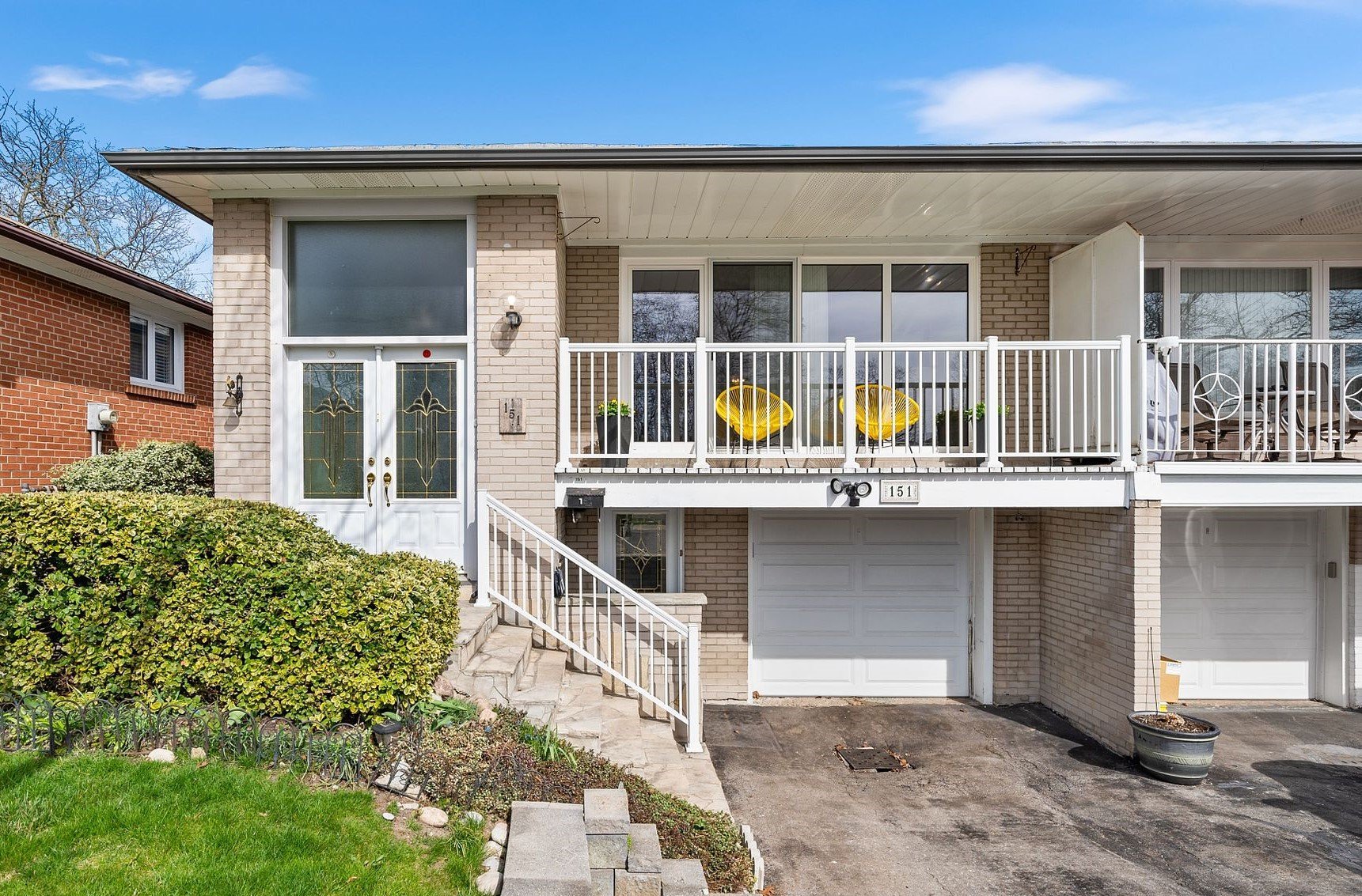 151 Pineway Boulevard, North York, ON - Room for rent