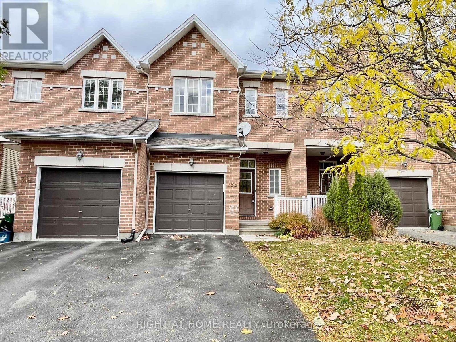 359 KINGBROOK DRIVE - 359 Kingbrook Drive, Ottawa, ON