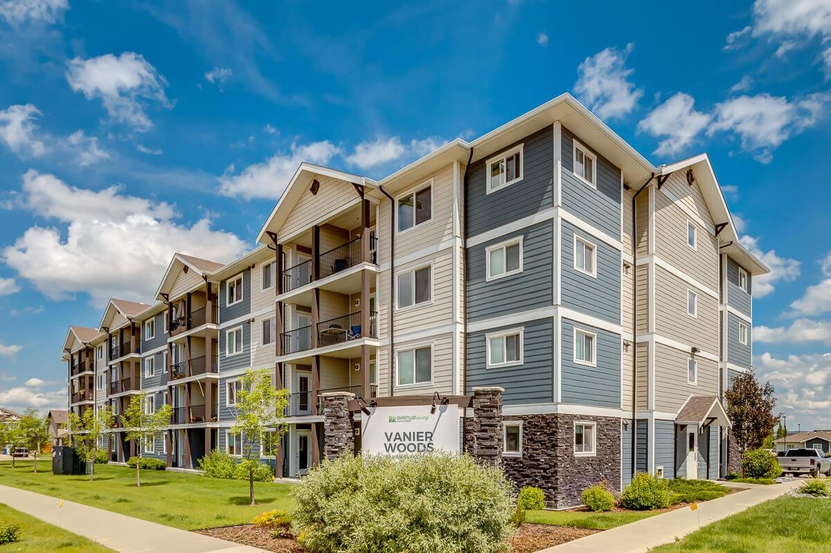 Vanier Woods - 39 Van Slyke Way, Red Deer, AB