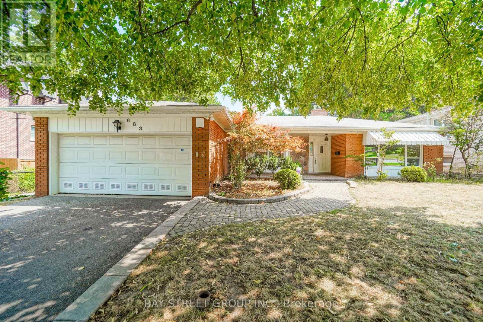 683 CONACHER DRIVE - 683 Conacher Drive, Toronto, ON