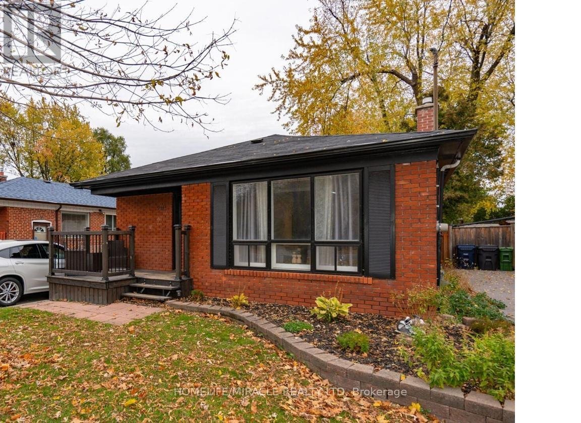 MAIN FLOOR - 511 KENNEDY ROAD - 511 Kennedy Road, Toronto, ON
