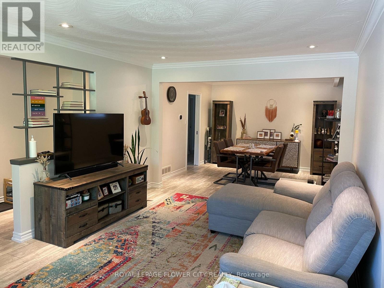 MAIN LEVEL - 62 EDMONTON ROAD - 62 Edmonton Road, Toronto, ON