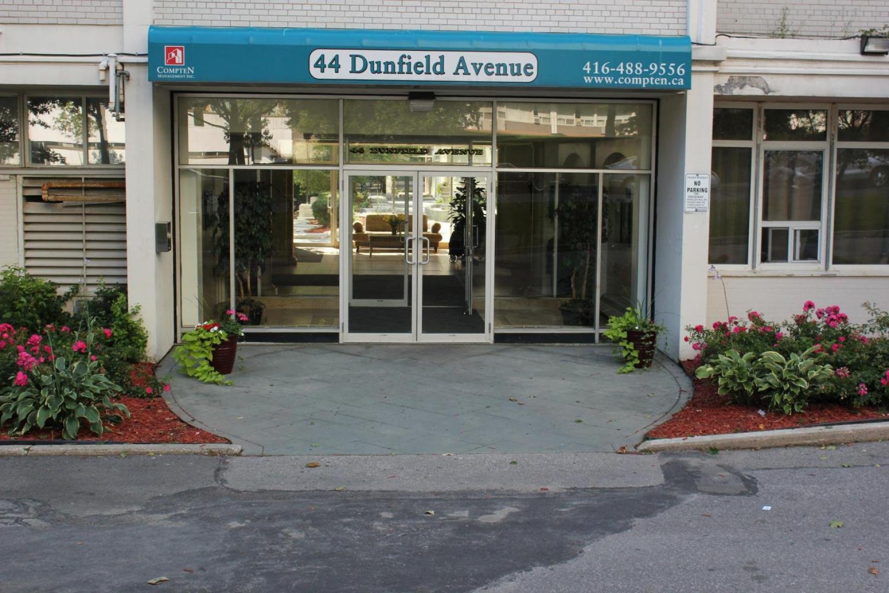Dunfield Tower - 44 Dunfield Ave., Toronto, ON