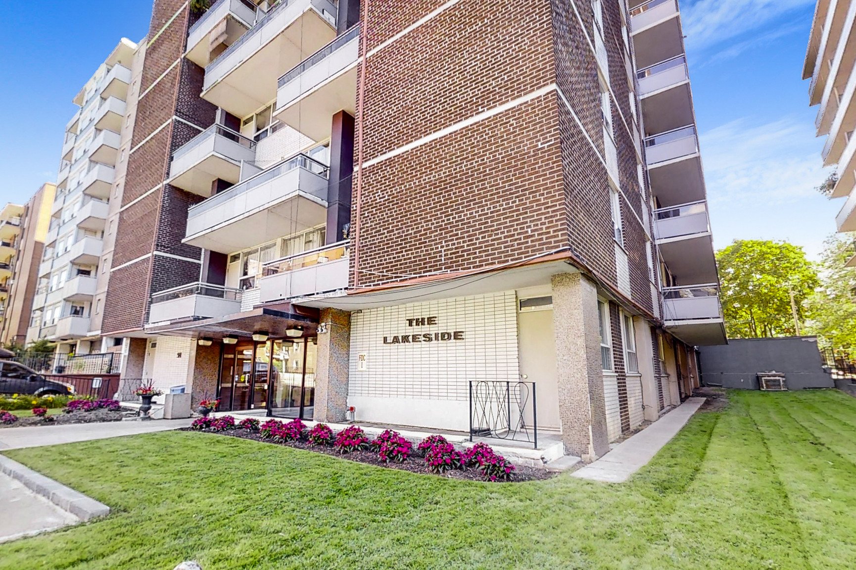 The Lakeside - 91 Jameson Avenue, Toronto, ON