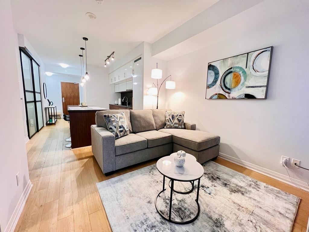 8 Mercer Street, Toronto, ON - Condo for rent