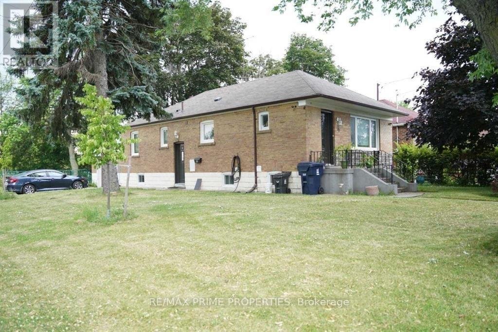 BSMT - 97 FLORA DRIVE - 97 Flora Drive, Toronto, ON