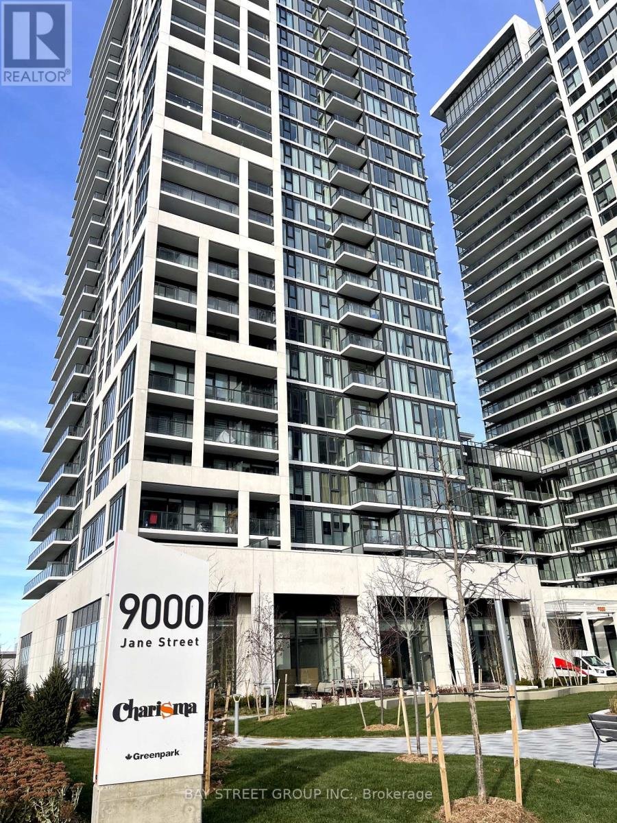 Rentals.ca 9000 Jane Street, Vaughan ON for Rent